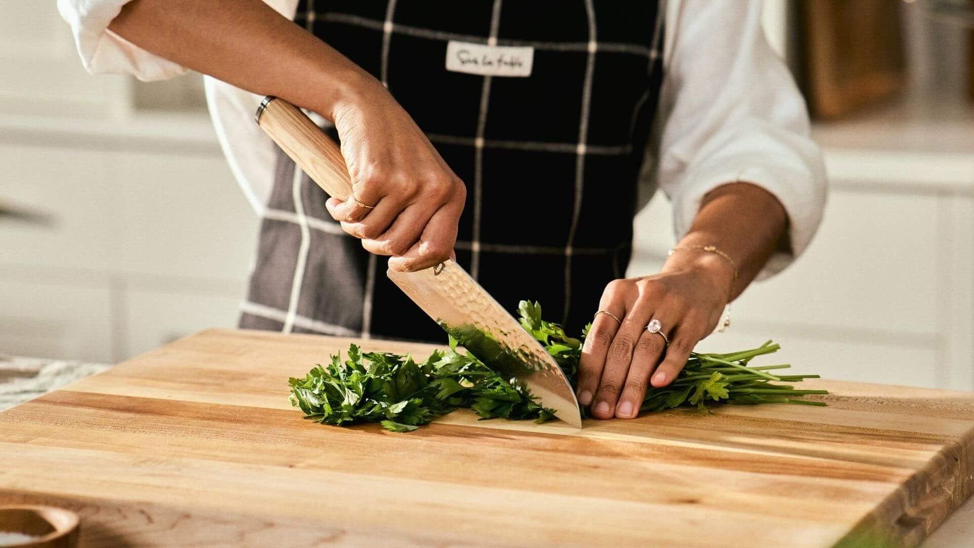 Caring for Your Knife like a Chef | Sur La Table – Lid & Ladle